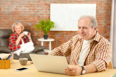 How to Increase Internet Safety for the Elderly