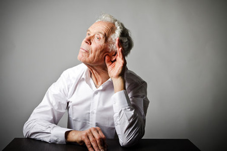 5 Ways to Tell If an Older Adult Has Hearing Loss